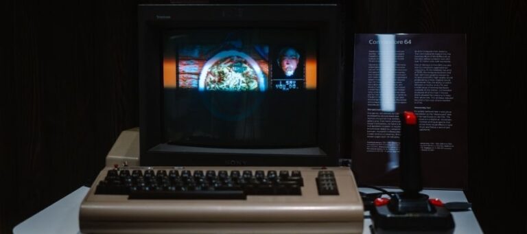 How To Play Old DOS Games On Windows 10, Mac Or Linux?